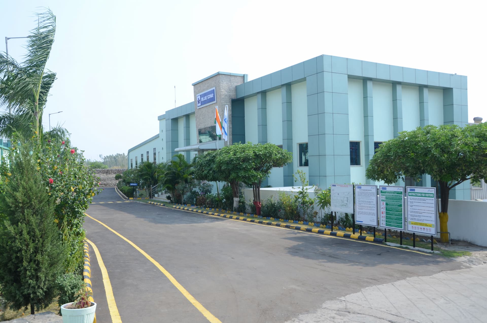 Commercial HVAC Manufacturer & Supplier in US & Canada | Blue Star